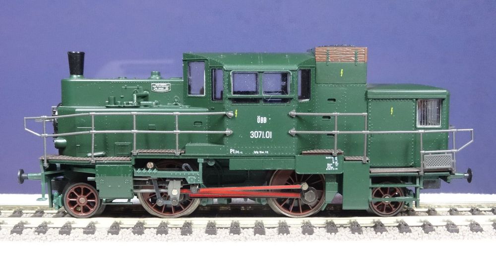 KLEIN MODELLBAHN 3071.01, Dampftriebwagen ÖBB grün, Vitrine (Neu ...