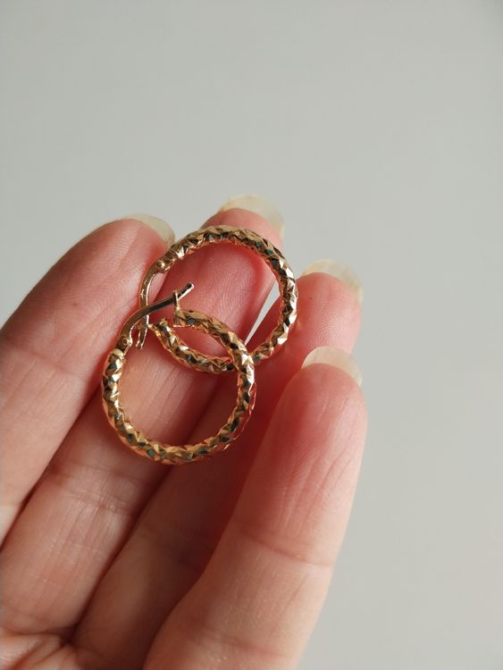 Ohrringe aus 18 Karat Gelbgold. Neu (Neu (gemäss Beschreibung)) in Küsnacht ZH für CHF 148 – mit ...