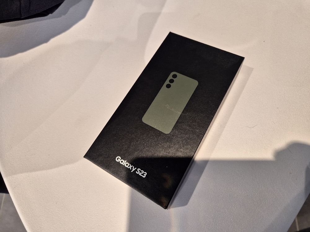 Samsung galaxy s23 green (Gebraucht) in Hermrigen für CHF 504 – mit ...