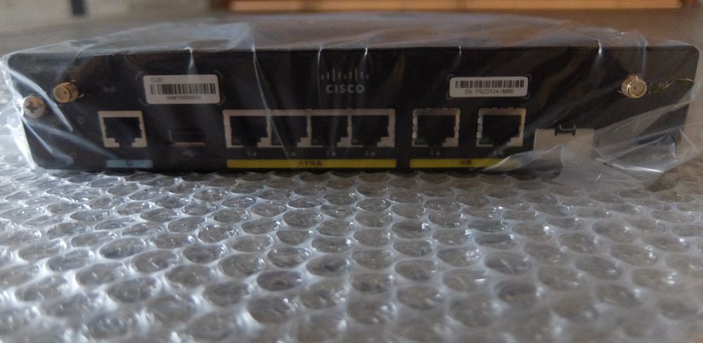 Routeur Cisco ISR 900 C921-4PLTEGB (Gebraucht) in Basel für CHF 220 ...