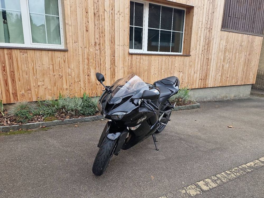 Kawasaki Ninja ZX6R mit Garantie (Gebraucht) in Fislisbach für CHF 5850 – mit Lieferung auf ...
