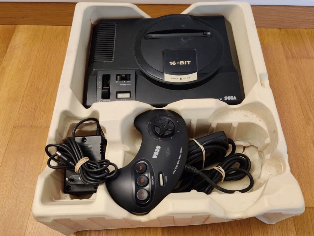 RGB Sega Megadrive + 3 GAMES + Original Box | Kaufen auf Ricardo