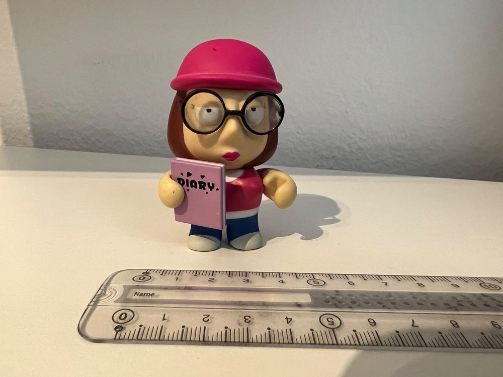 Meg Griffin Kidrobot Family Guy Figur Collectible Art (Gebraucht) in ...