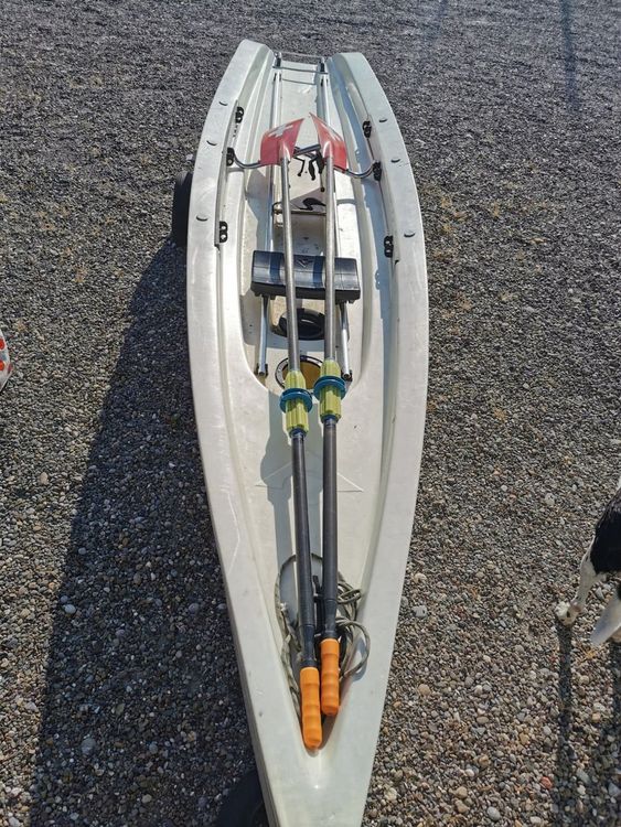 Skiff ruderboot Virus Yole 1er 2er mit Slipwagen 1paar Ruder (Gebraucht ...