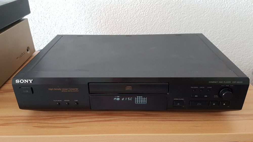 Sony CDP-XE220 CD player (Gebraucht) in La Garde für CHF 39 – mit Lieferung auf Ricardo kaufen