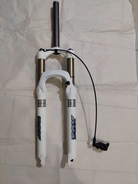 Fox F120 RL Remote (Gebraucht) in Balsthal für CHF 120 – nur Abholung ...