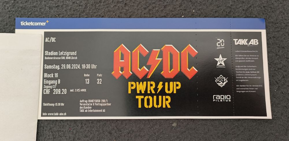 AC/DC Sitzplatz Ticket (Gebraucht) in Buchs für CHF 350 – mit Lieferung ...