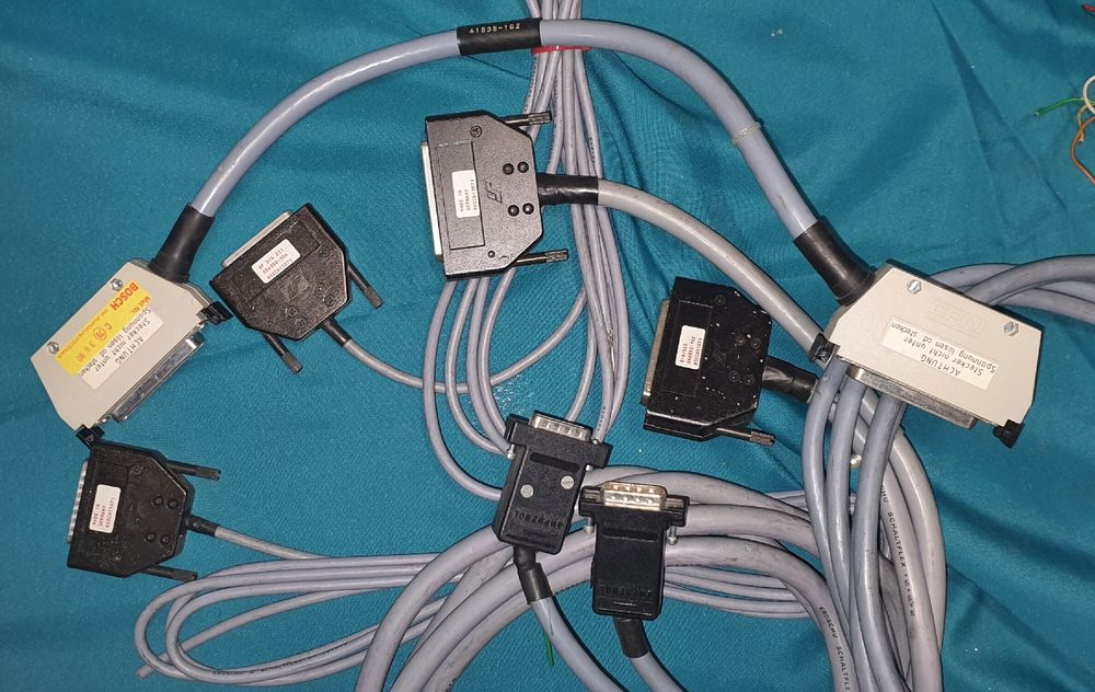 contrôleur cnc Rho 3.1 Bosch /Steuerung + câbles (Défectueux) à Chailly ...