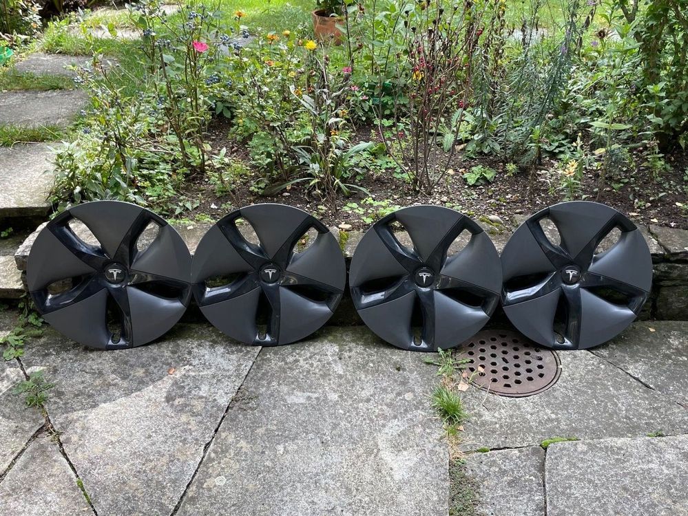 Tesla Model 3 Aero Wheel Covers 4 Stk | Kaufen auf Ricardo