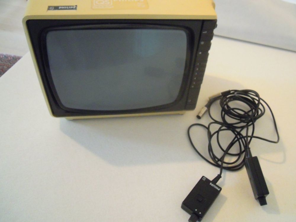 Vintage TV Gerät 1986 mit Ping Pong Spiel Funktioniert (Gebraucht) in ...