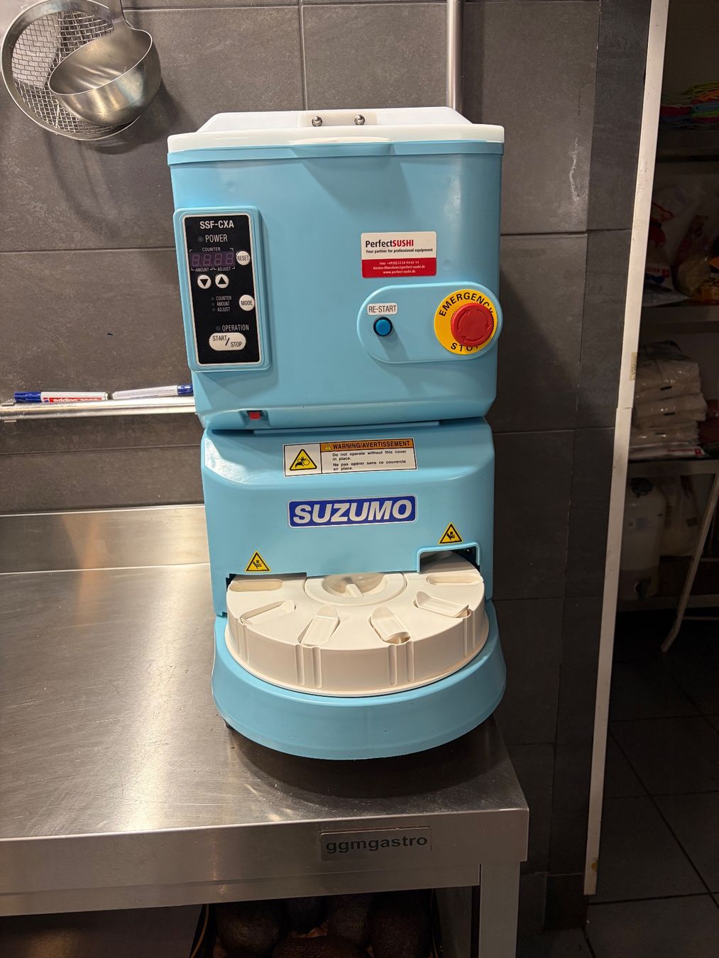 Neue Sushi Maschine Suzumo SSF-CXA Power - Top Zustand! (Gebraucht) in ...