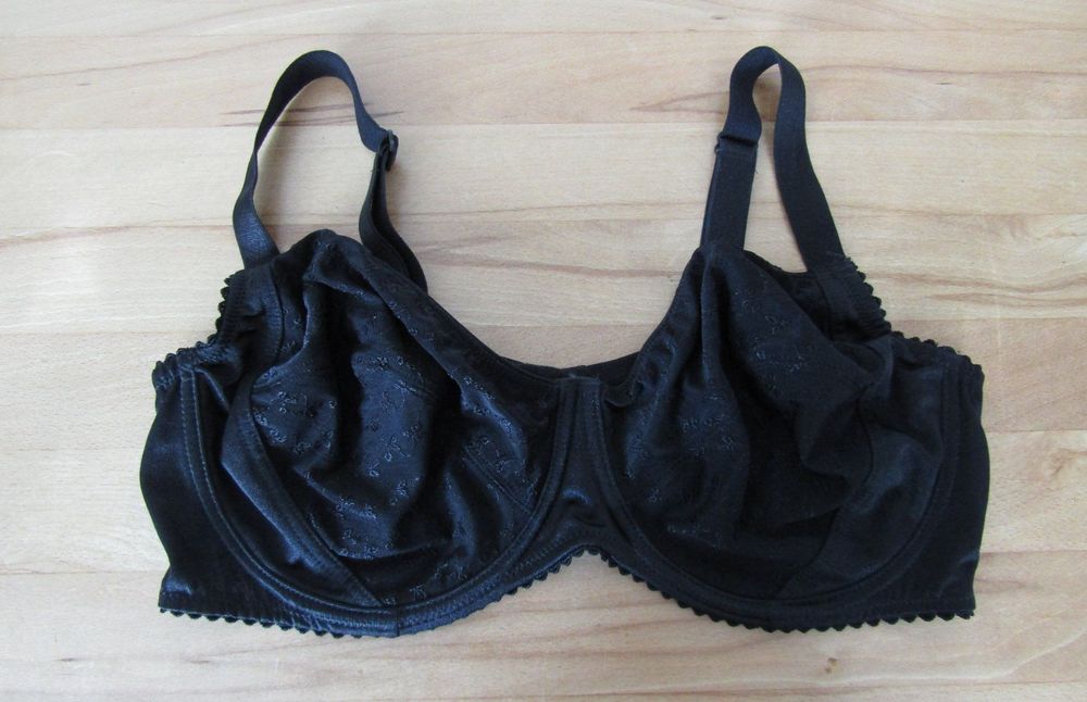 SCHWARZER BÜGEL-BH VON JOLINESSE, CUP 95 D (Neu (gemäss Beschreibung ...