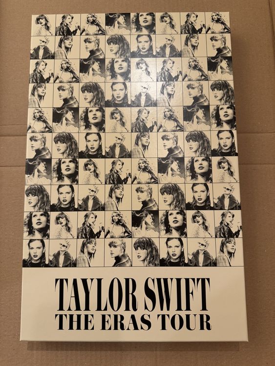 Taylor Swift Eras Tour -We Never Go Out of Style Package (Neuf (Voir ...