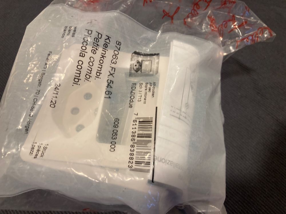 AP Schalter Steckdose kombination Druckschalter Sch3 T13 (Neu und ...