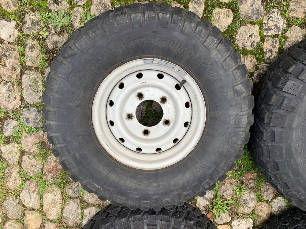 Land Rover Defender HD Felgen 255/85 R16 (Gebraucht) in Bellach für CHF ...