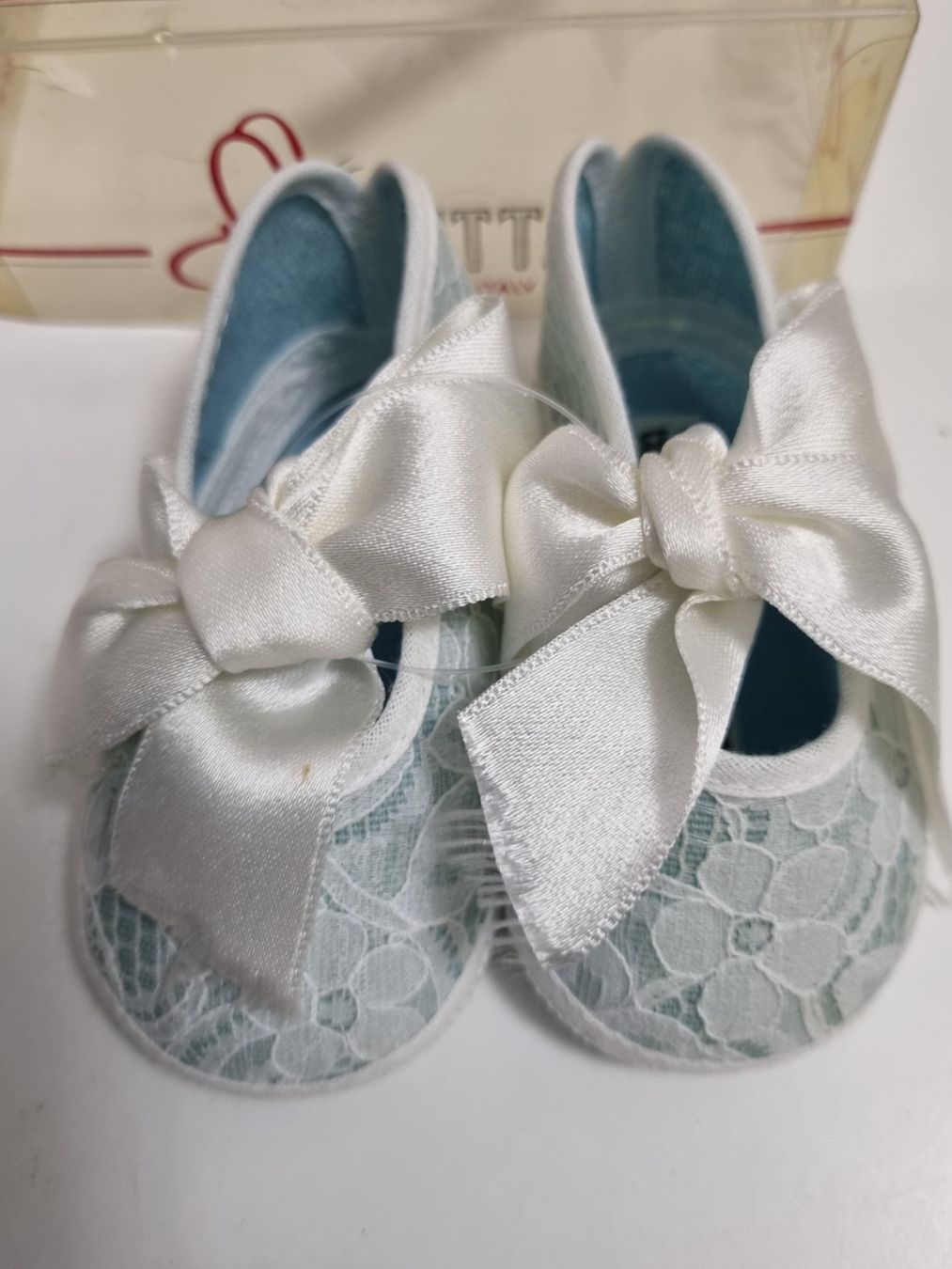 Schuhe, Finken für Baby Gr.18 (Neu und originalverpackt) in geroldswil ...
