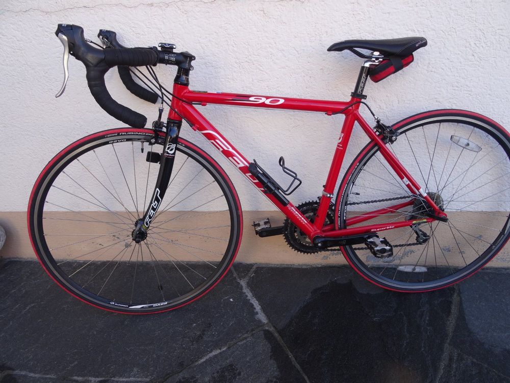 Felt 90 Rennvelo (Gebraucht) in Mauren für CHF 500 – mit Lieferung auf ...