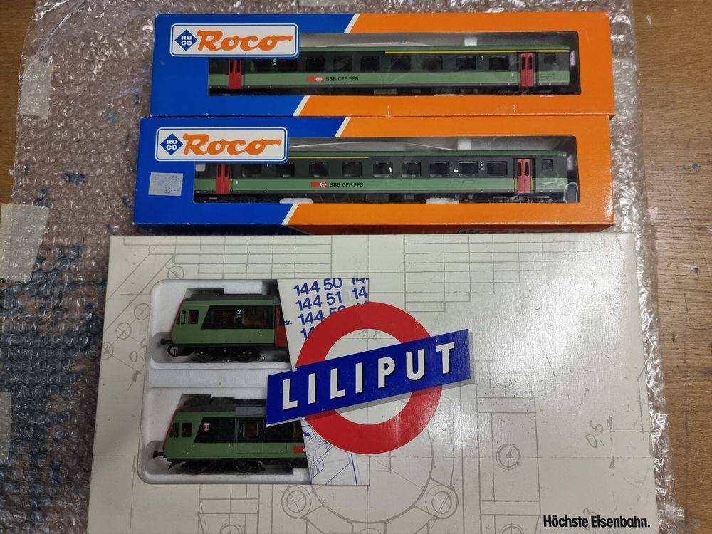 Liliput 14456 NPZ verte + 2 Voitures 1-2cl. Roco 44340 | Kaufen auf Ricardo