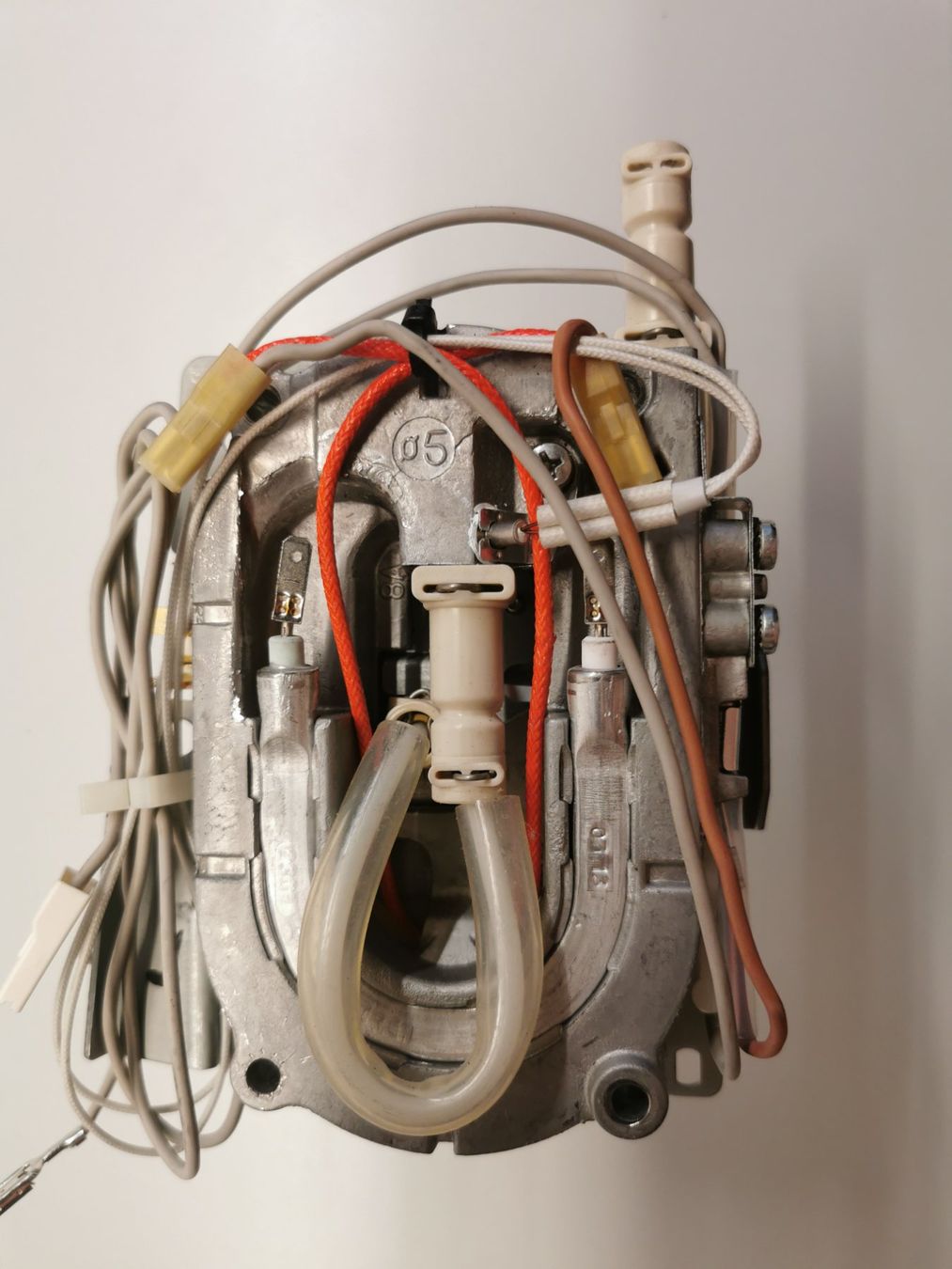 DeLonghi Durchlauferhitzer Ø 5mm für ESAM, neue Version (Neu (gemäss ...