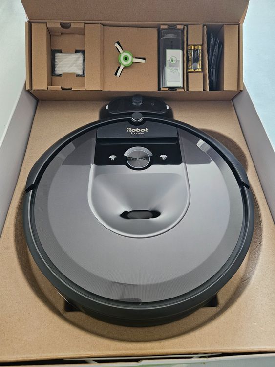 Neuwertiger/Neuer Staubsauger iRobot Roomba i7 Saugroboter (Neu (gemäss ...