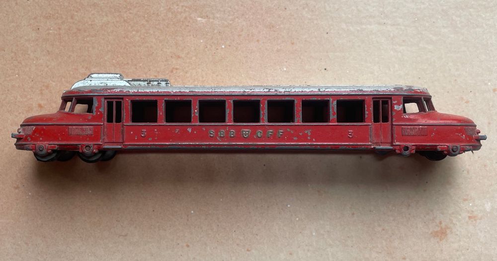 Roter Pfeil - Flèche Rouge. INCA-INJECTA AG. TEUFENTHAL (Gebraucht) in ...