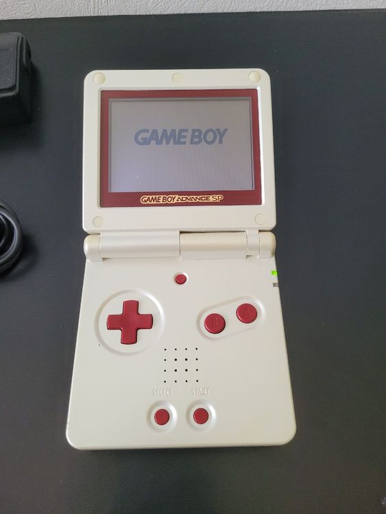 Gameboy advance sp famicom color | Kaufen auf Ricardo