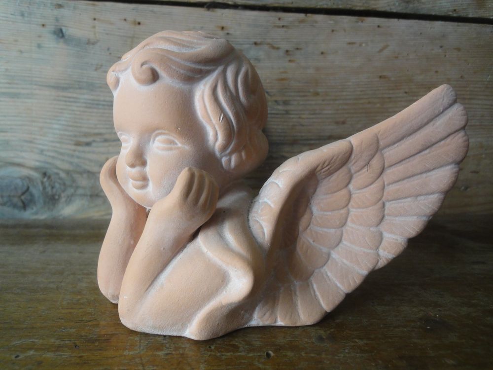 Kleine Engel Skulptur aus Terracotta | Kaufen auf Ricardo