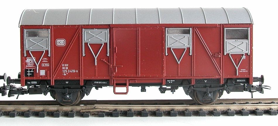 Roco 2 gedeckte Güterwagen Gs 212 der DB Spur H0 | Kaufen auf Ricardo