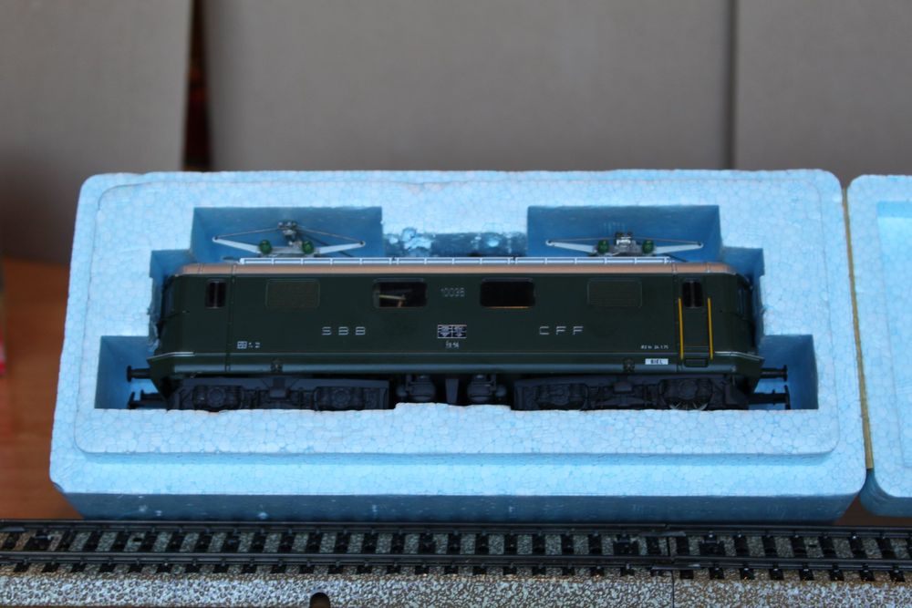 HAG 220 - Locomotive - Re 4/4 I CFF - AC - Analogique (Gebraucht) in ...