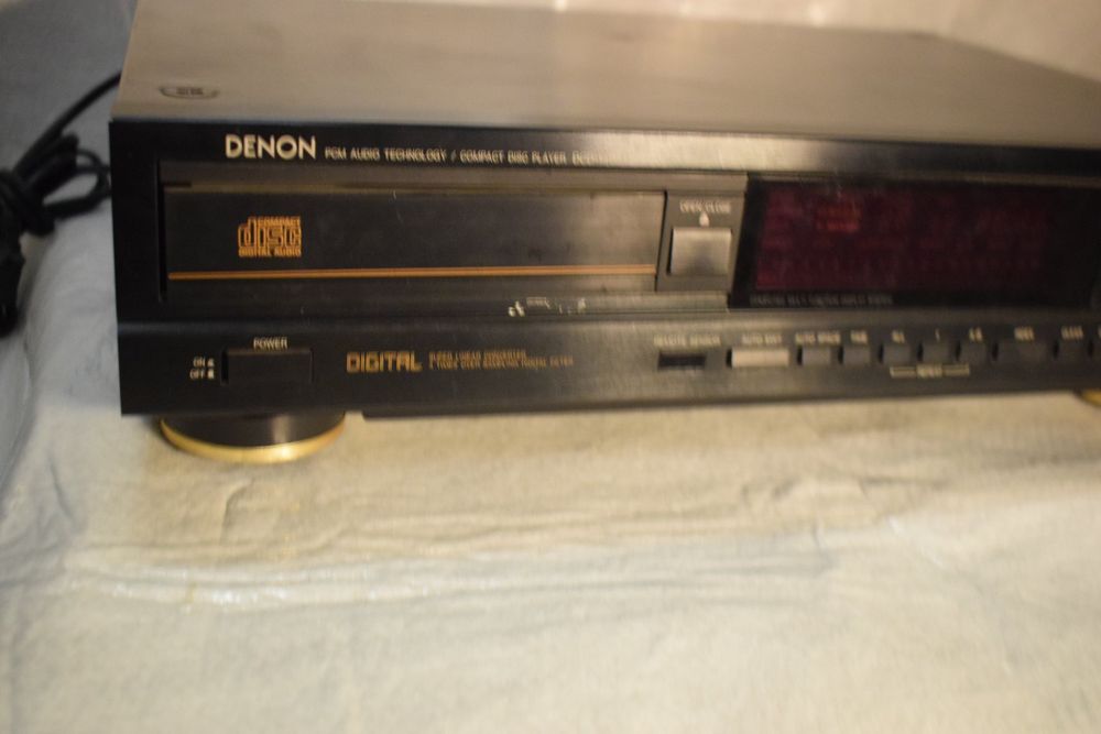 DENON DCD-1400 CD Player (Gebraucht) in Zürich für CHF 140 – mit Lieferung auf Ricardo kaufen