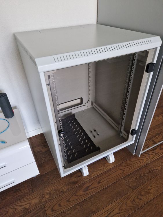 Triton Rack 19" | Kaufen auf Ricardo