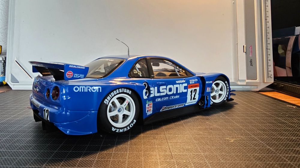 AutoArt Nissan Skyline R34 GTR JGTC 2003 Calsonic no12 1:18 | Acheter sur Ricardo