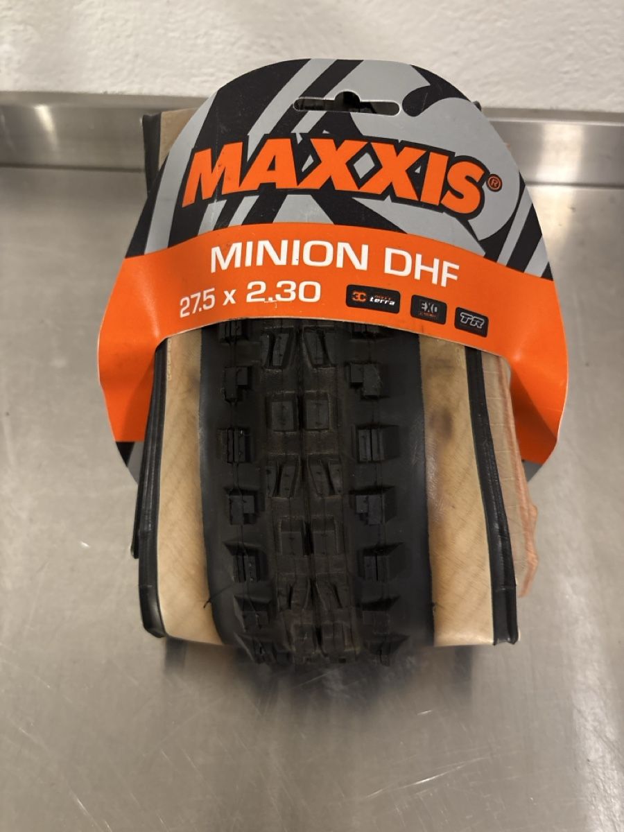 Maxxis Minion DHF 27.5x2.30 – 3C MaxxTerra – EXO TR – neu (Neu (gemäss ...