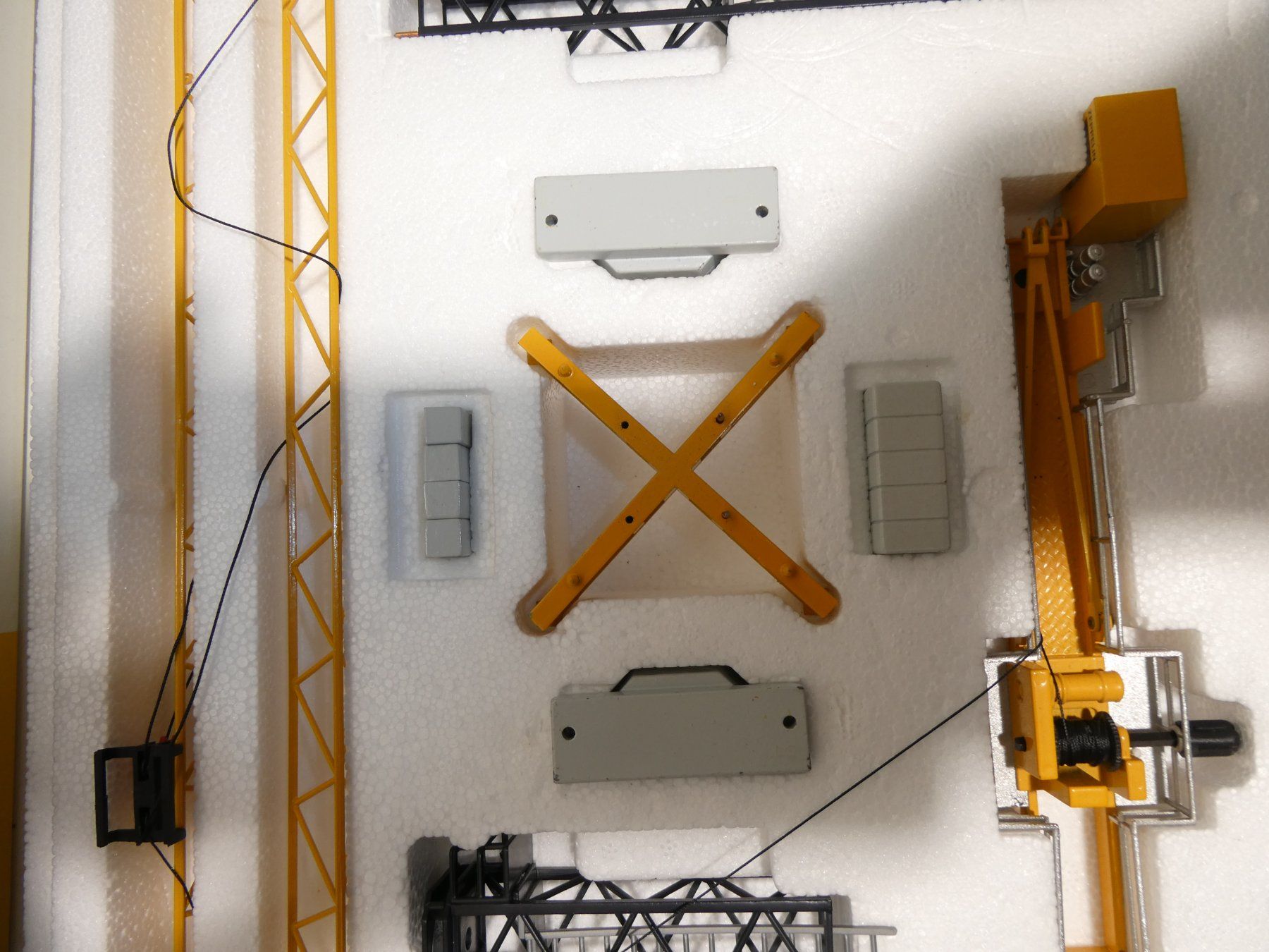 Zeppelin Turmdrehkran Kran ZBK 100 Modell 1:87 (Gebraucht) in Luzern ...