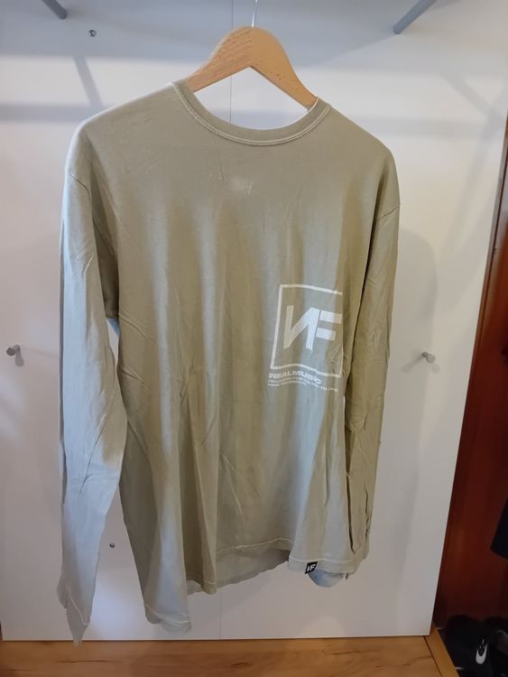 NF Merch Sweater | Kaufen auf Ricardo