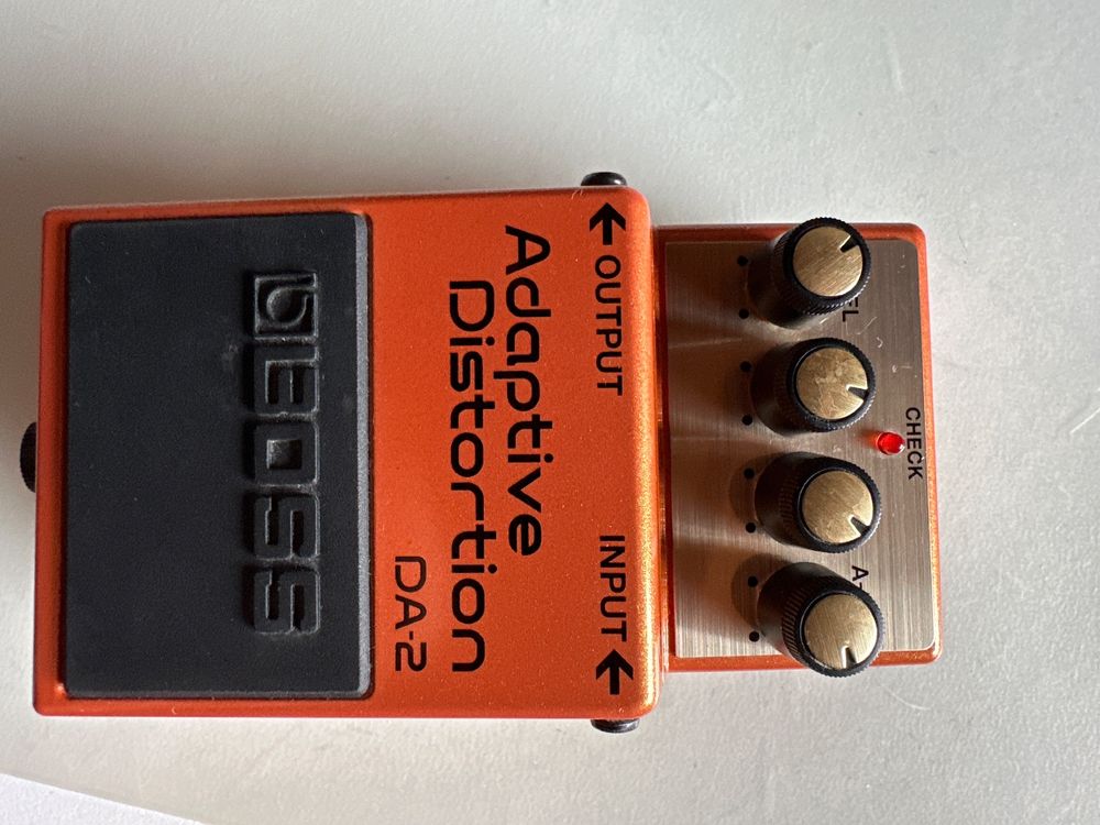 Boss DA-2 Adaptive Distortion | Kaufen auf Ricardo