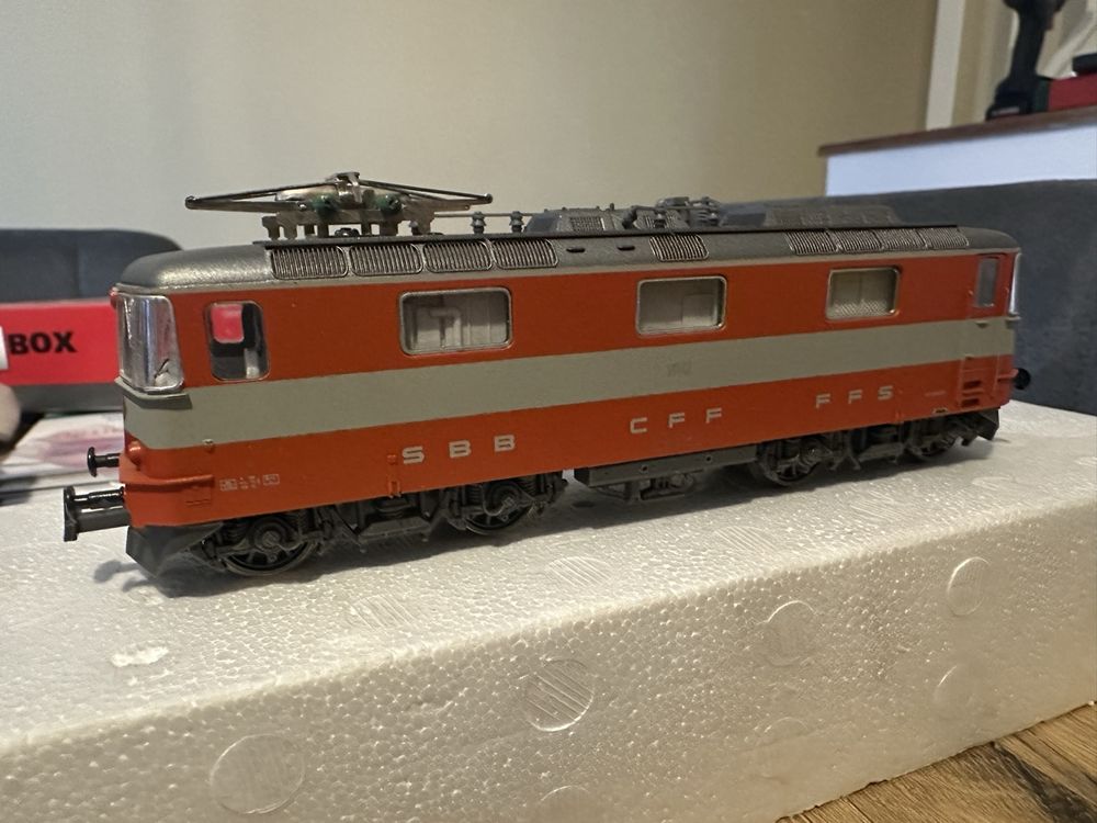 Lima 208156LP Re 4/4 II Swiss Express (Gebraucht) in Bercher für CHF 34 – mit Lieferung auf ...