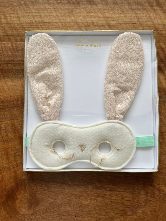 Hasenmaske / Halloween Maske (Neu und originalverpackt) in Binz für CHF ...