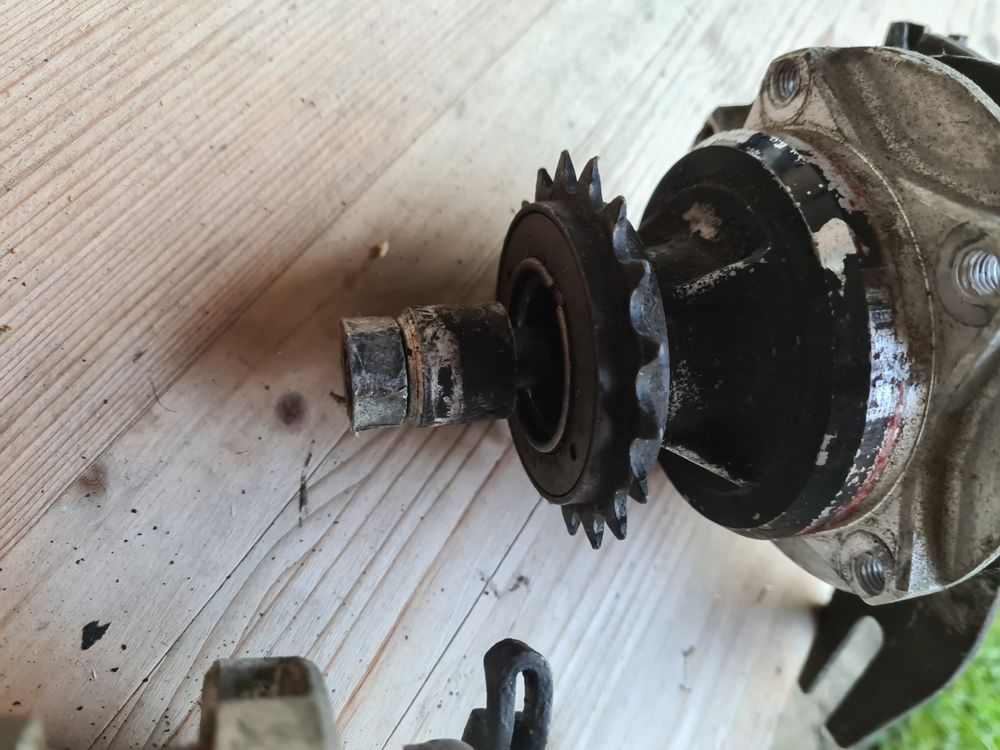 Felgen und Naben mit neuen Pneu Original Puch Dot 17" | Kaufen auf Ricardo