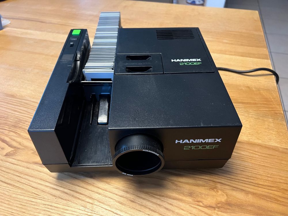 Diaprojektor (Gebraucht) in Kloten für CHF 10 – nur Abholung auf ...