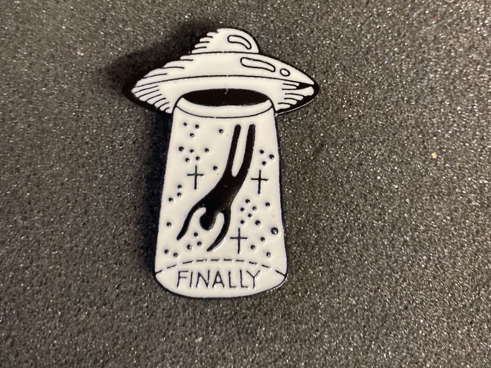 PIN'S - X-FILES - FINALLY | Acheter sur Ricardo