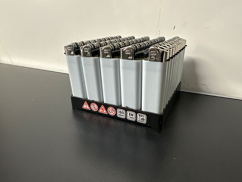 Neu Display Reibrad- Feuerzeug weiss (50x) (Neu und originalverpackt ...