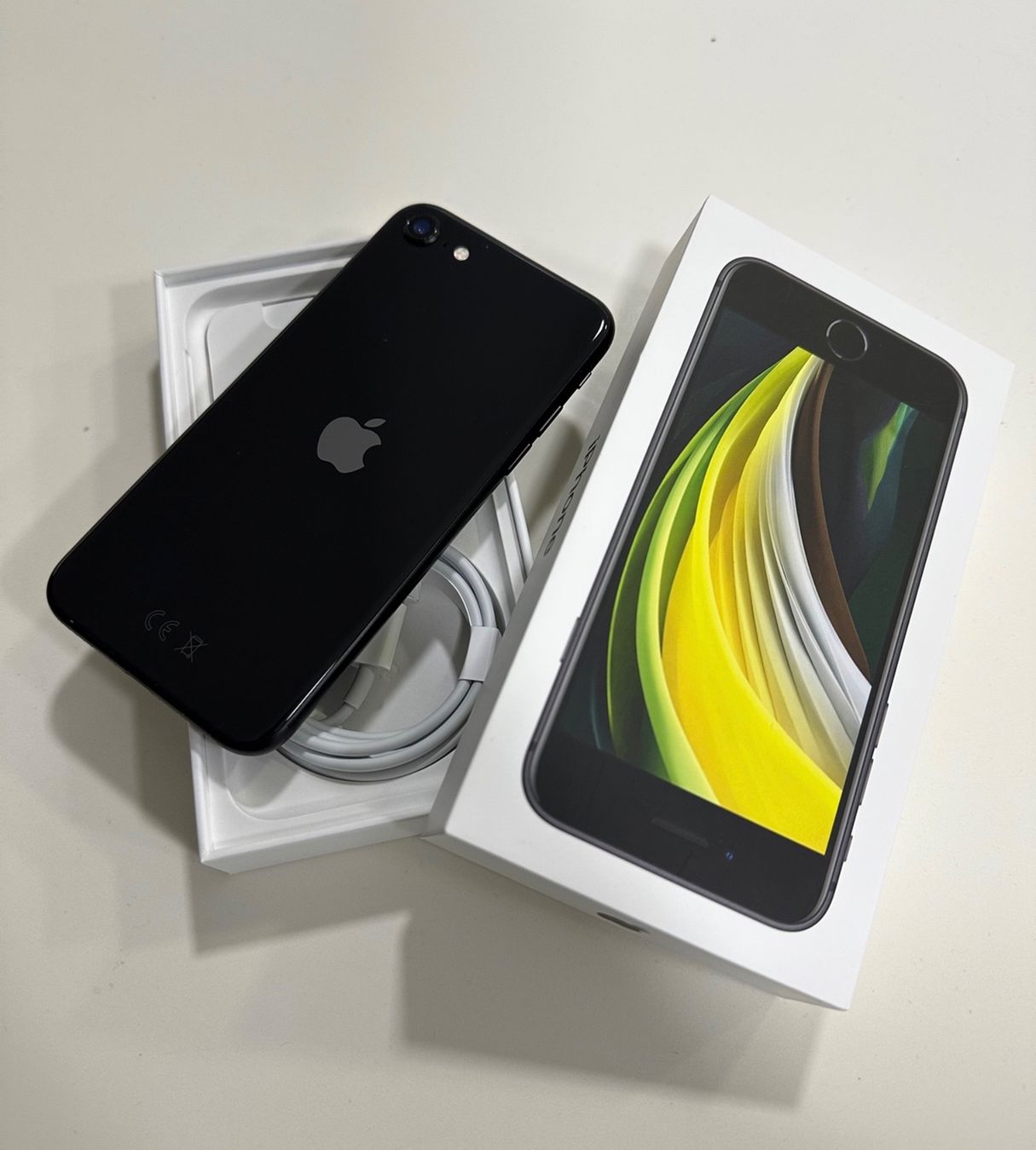 Apple iPhone SE (2nd Generation) 256 GB (Gebraucht) in Luzern für CHF ...