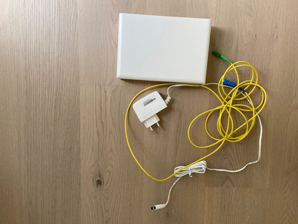 MODEM FTTH-4P-1G-WAN Comega FTTH (Gebraucht) in Zürich für CHF 1 – mit ...