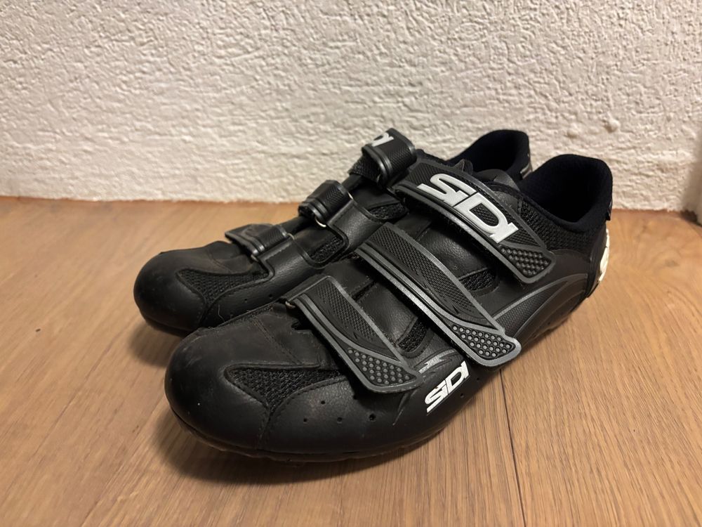 Sidi Rennradschuhe mit Shimano SPD Cleats (Gebraucht) in Stallikon für ...