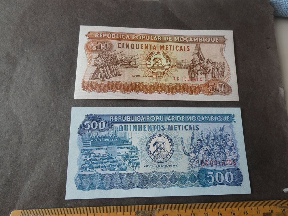 Mocambique 1980/86, Set 50 und 500 Meticais - ungefaltet (Neu (gemäss Beschreibung)) in ...