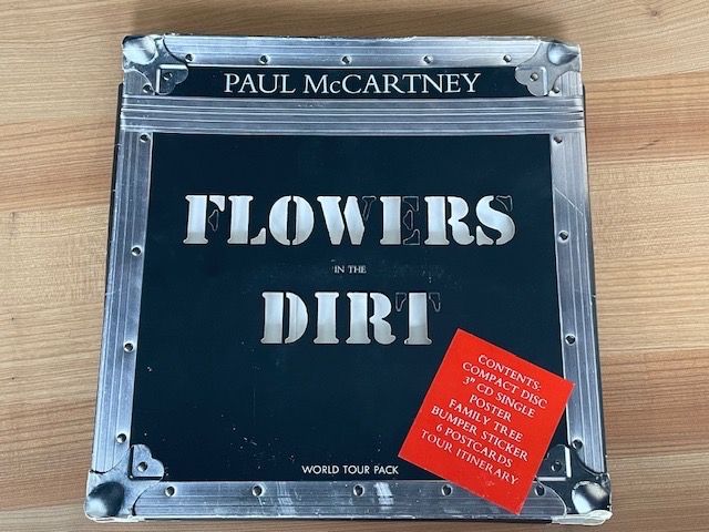 PAUL McCARTNEY: Flowers In The Dirt - World Tour Pack (Gebraucht) in Fahrwangen für CHF 15 – mit ...