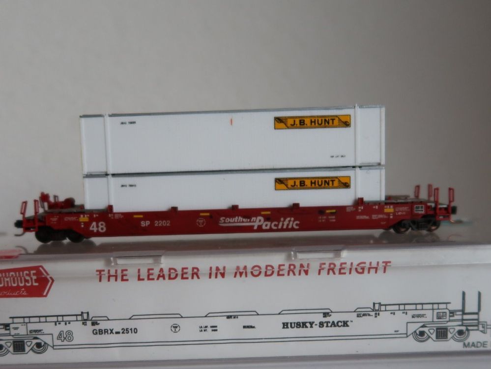 Zwei Roundhouse Double Stack Car TTX bzw SP mit Containern (Gebraucht ...