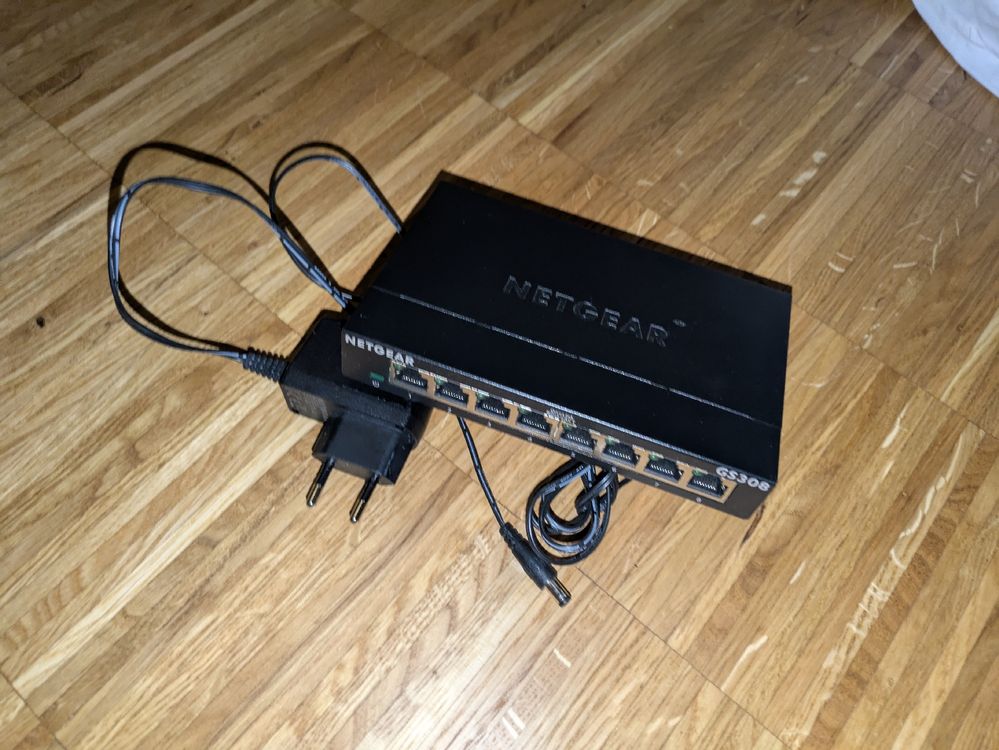 Netgear GS308 8-Port Gigabit Ethernet Switch (Gebraucht) in Cham für ...