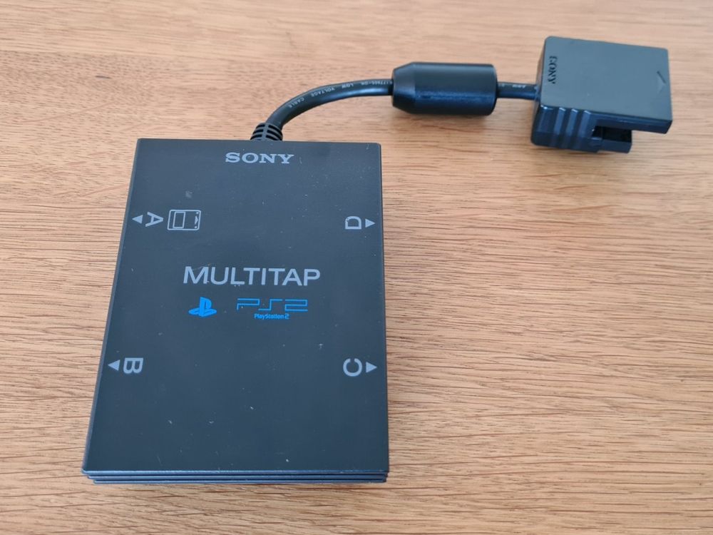 Original Sony Multitap 4 Player Adapter PlayStation 2 (Gebraucht) in Winterthur für CHF 36.9 ...